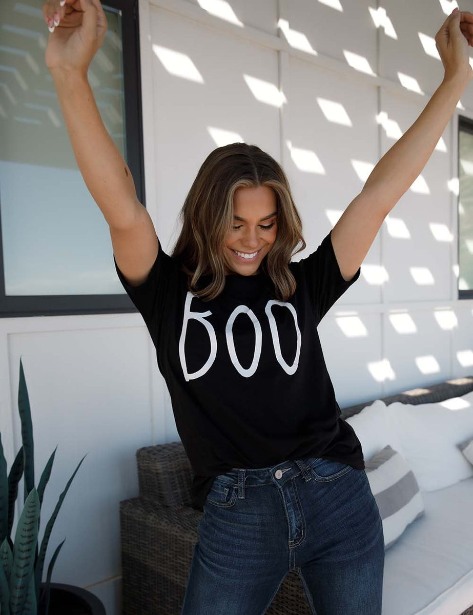 BOO Graphic Tee – SimpleAddiction