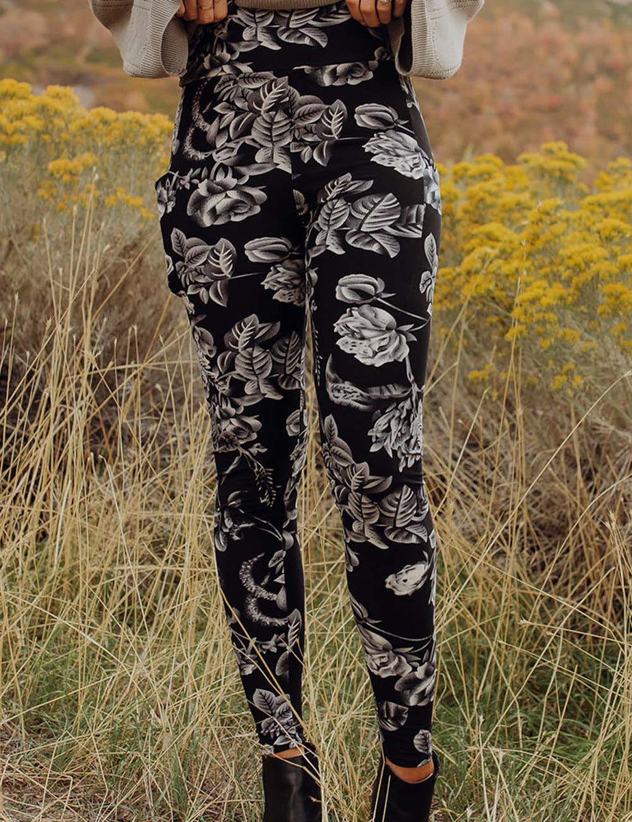 SA Exclusive Whimsical Blooms Pocket Leggings – SimpleAddiction